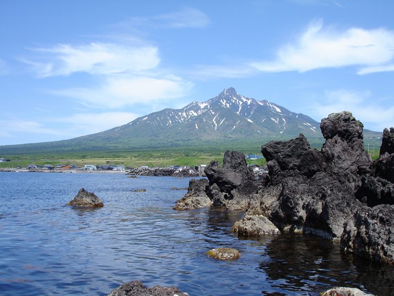 Get up close to nature at Rishiri-Rebun-Sarobetsu National Park. – The ...